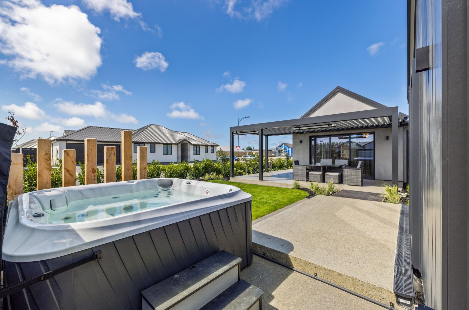 Modern Luxury, Made Personal: The Oakbridge Bespoke Build Journey ...